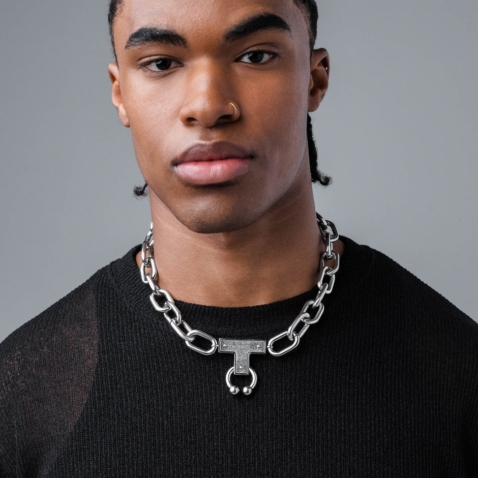 Chains – Vitaly EU